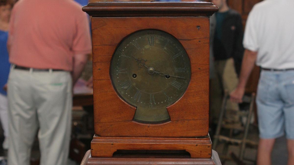 Appraisal: Samuel Mulliken Shelf Clock, ca. 1790 | Antiques Roadshow ...