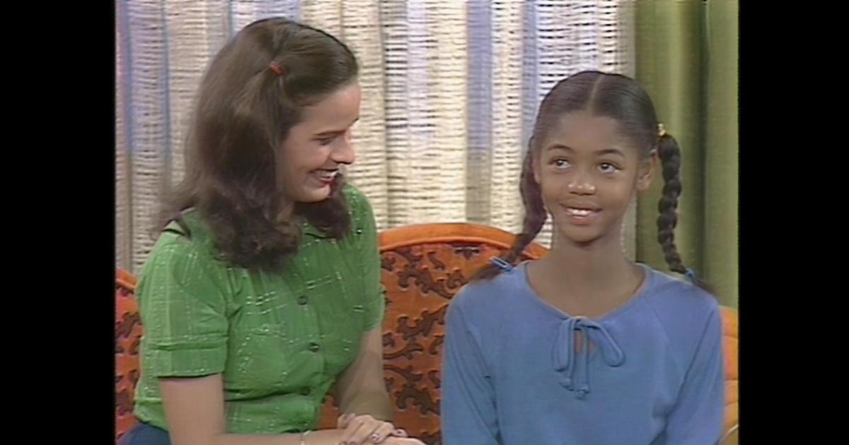 ¿Que Pasa, USA? | There Goes The Neighborhood | Season 4 | Episode 7 | PBS