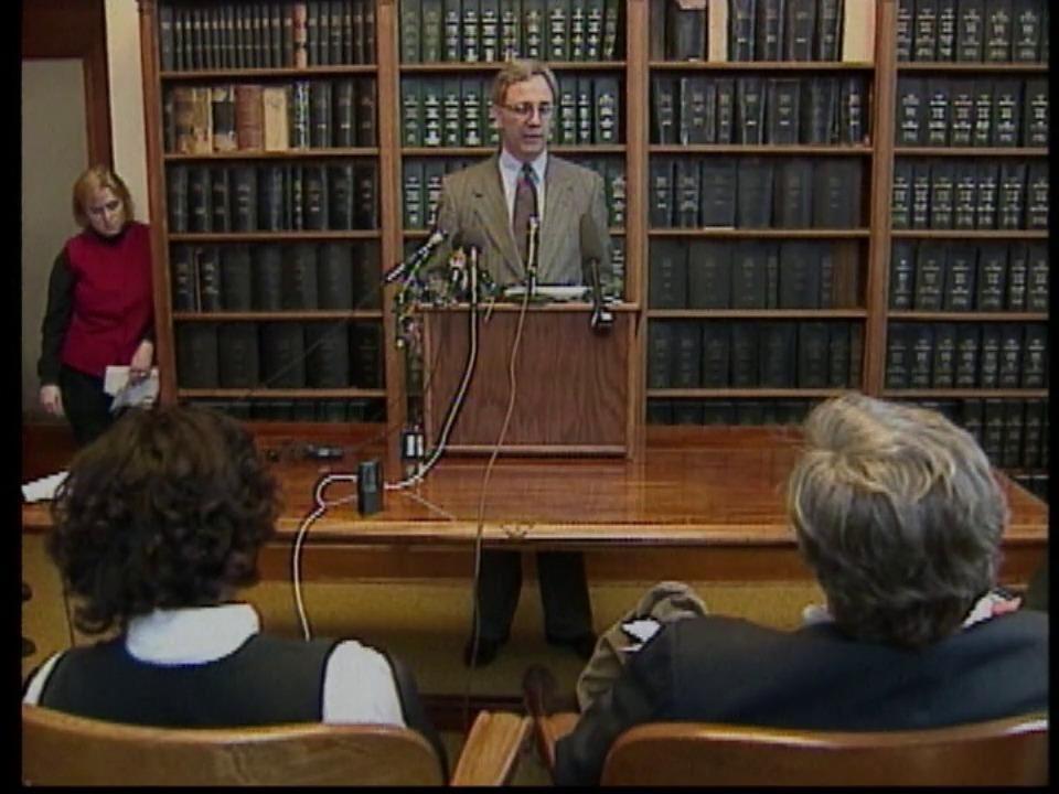 NewsNight Minnesota - April 7, 1998 - Twin Cities PBS