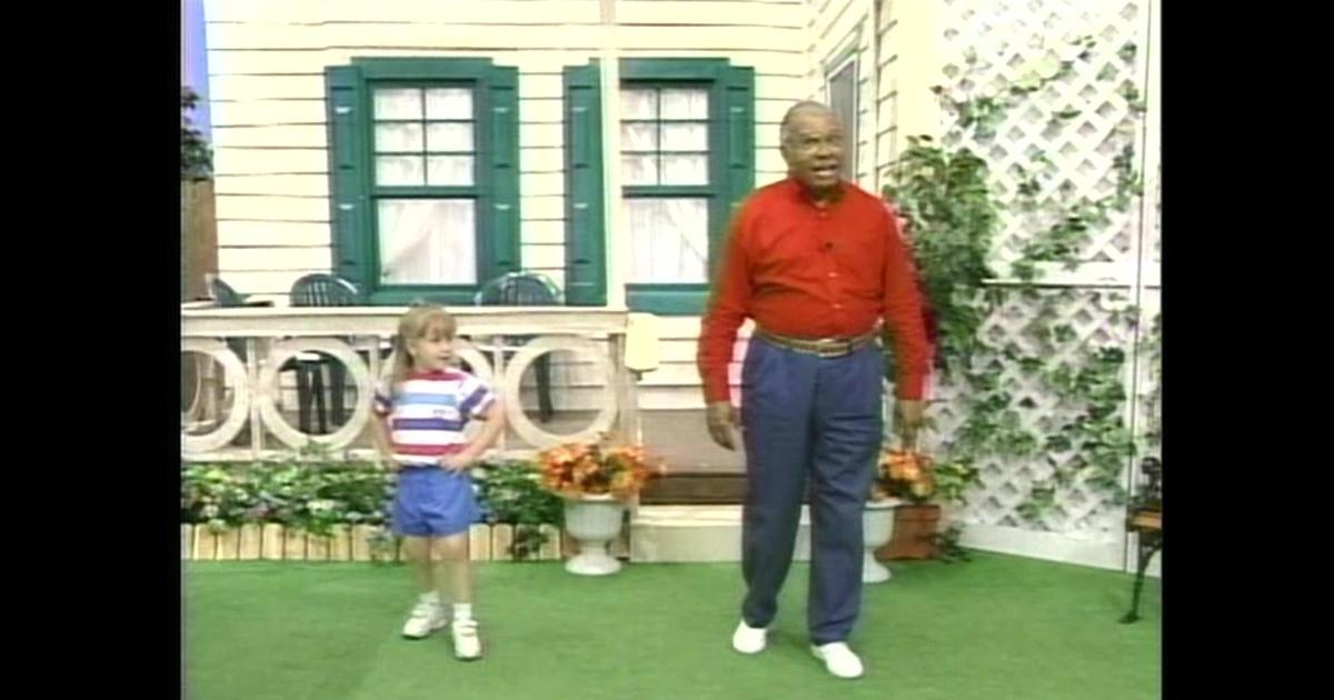 Hello, Mr. Chuck! | Hokey Pokey | Season 3 | Episode 12 | PBS