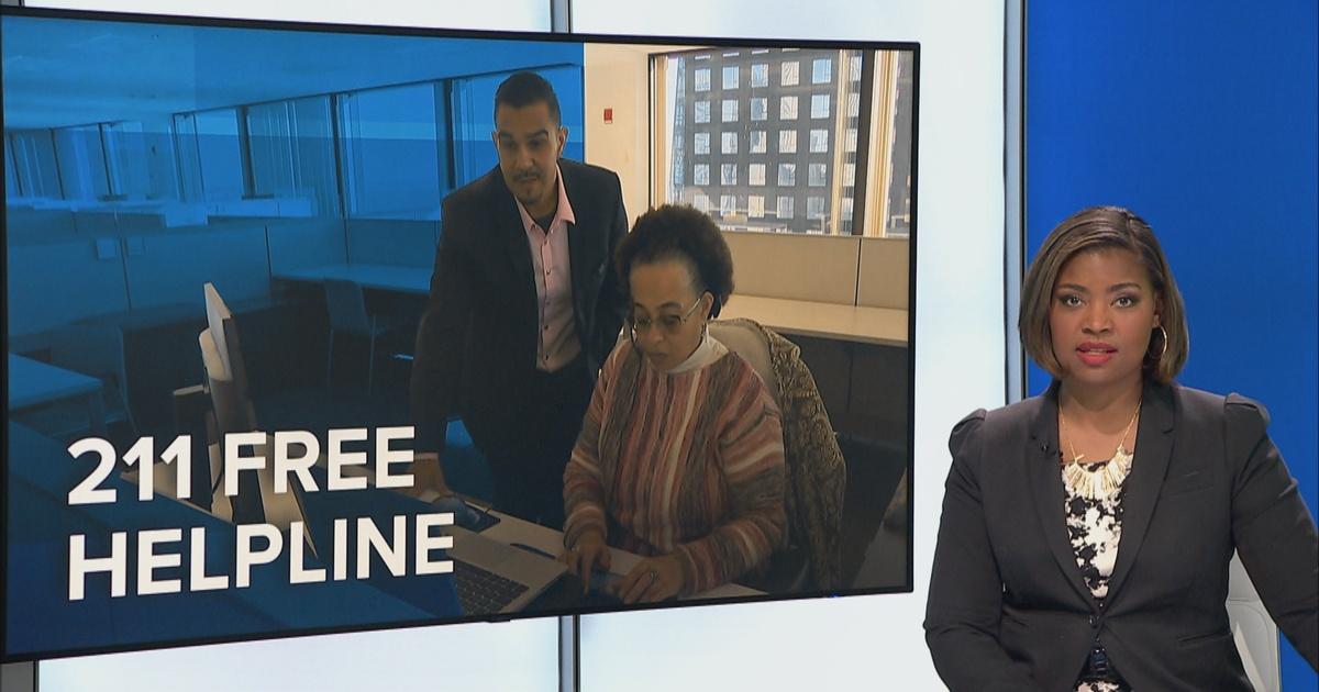 Chicago Tonight | Inside a 211 Call Center, Connecting Chicagoans to ...