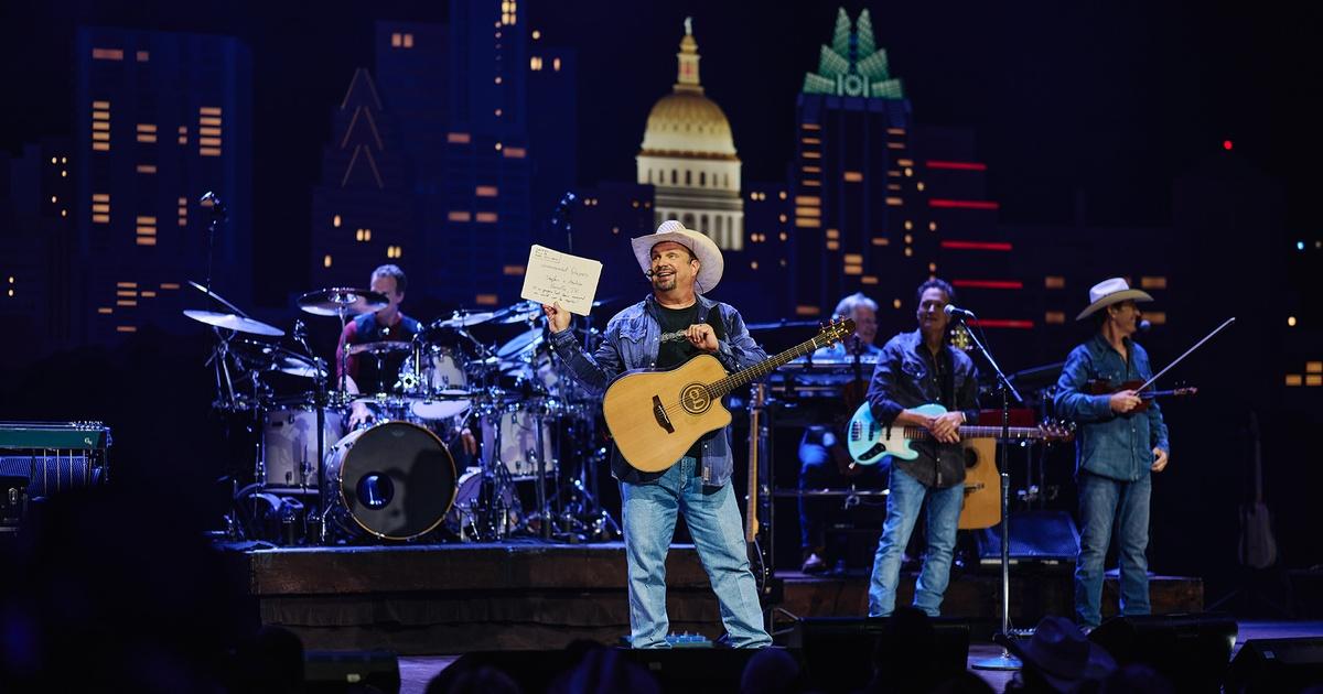 Austin City Limits | Watch ACL Hall of Fame Honors Garth Brooks | PBS