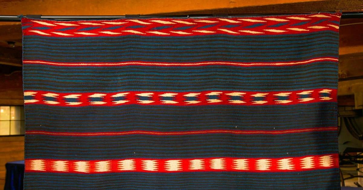 Antiques Roadshow | Appraisal: Navajo Moki Serape, ca. 1880 | Season 27 ...