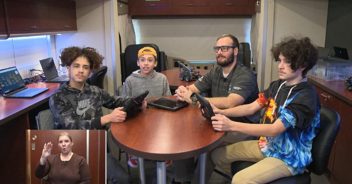 Alabama STEM Explorers | Coding | Season 2 | Episode 9 | PBS