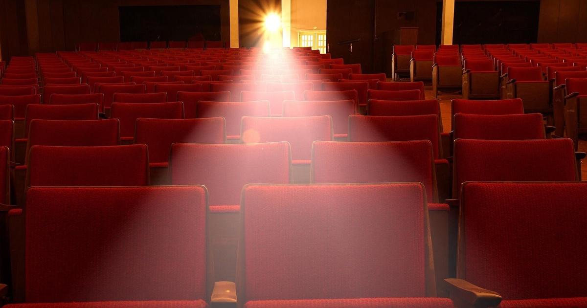 PBS News Hour | Film critics give their takes on the best movies of ...