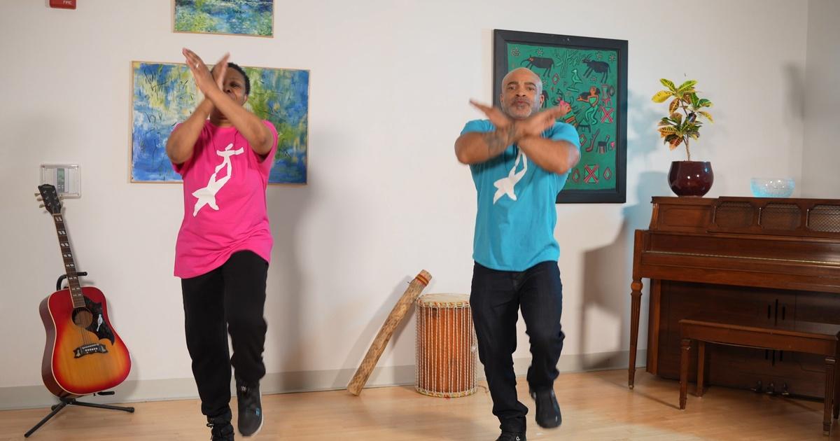 Camp TV | Fiona and Carlos Make a Splash | Season 2022 | PBS