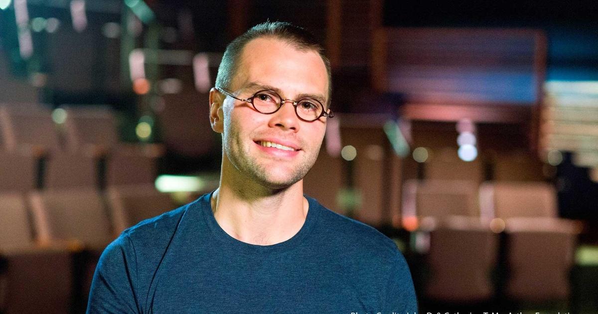 Dialogue | Playwright Samuel Hunter, Part Two | Season 2015 | Episode ...