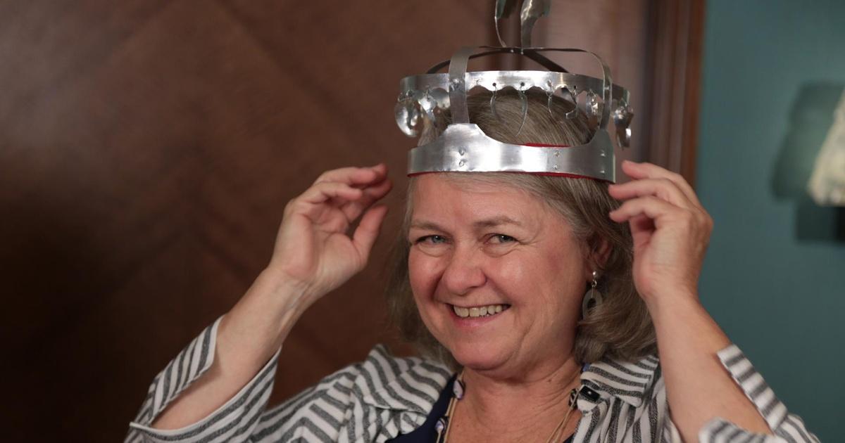 Dialogue | "Comma Queen" Mary Norris | Season 2015 | Episode 19 | PBS