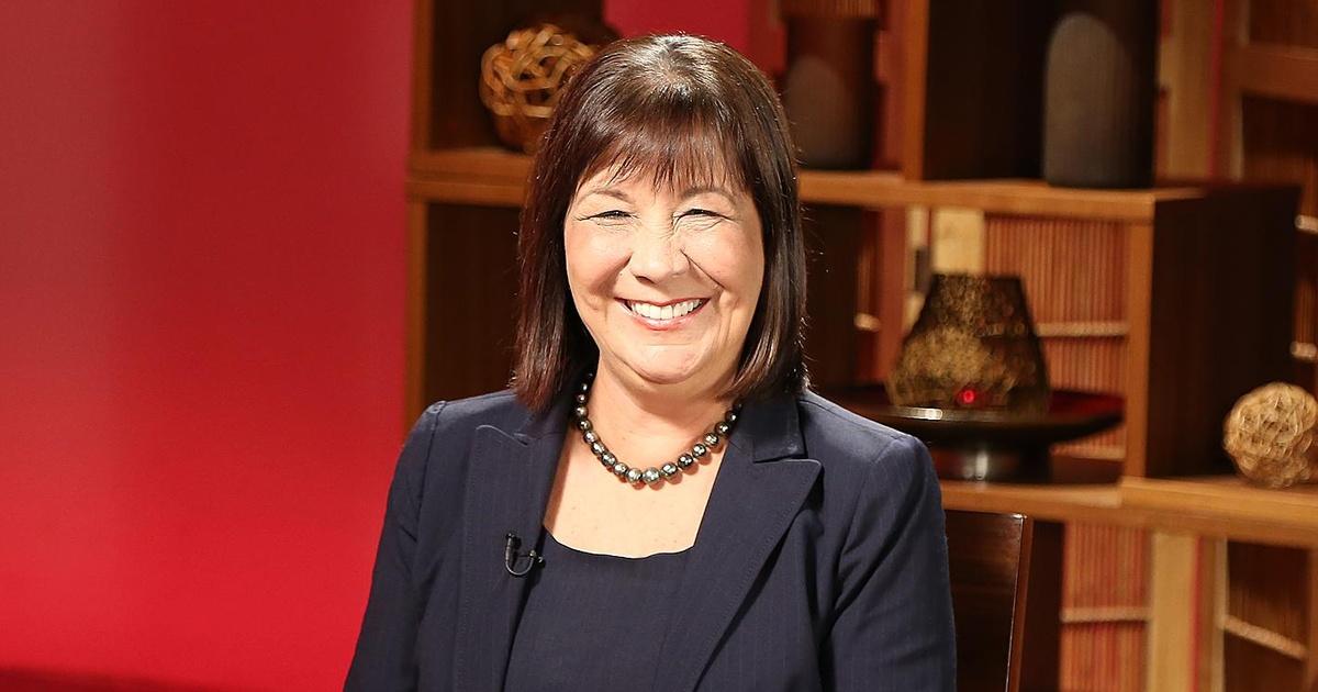 Long Story Short with Leslie Wilcox | Crystal Rose | PBS