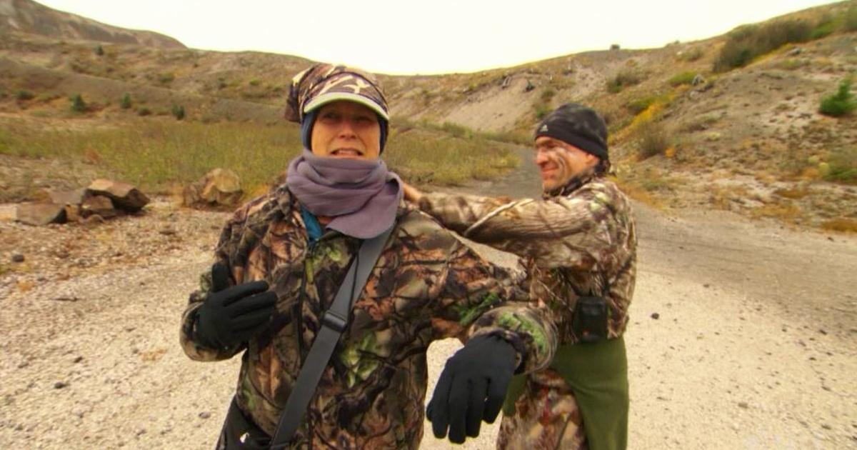 Oregon Field Guide | Reflections of Summer: The Secret of Filming Elk | PBS