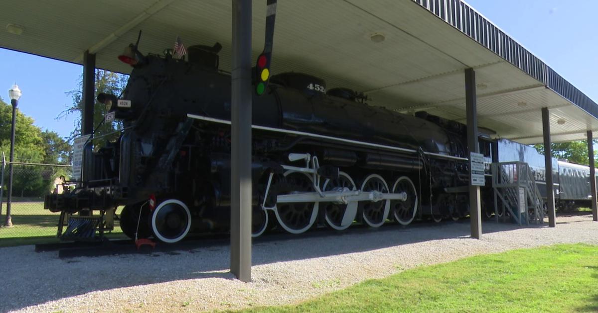 OzarksWatch Video Magazine | All Aboard! Springfield’s Railroad ...