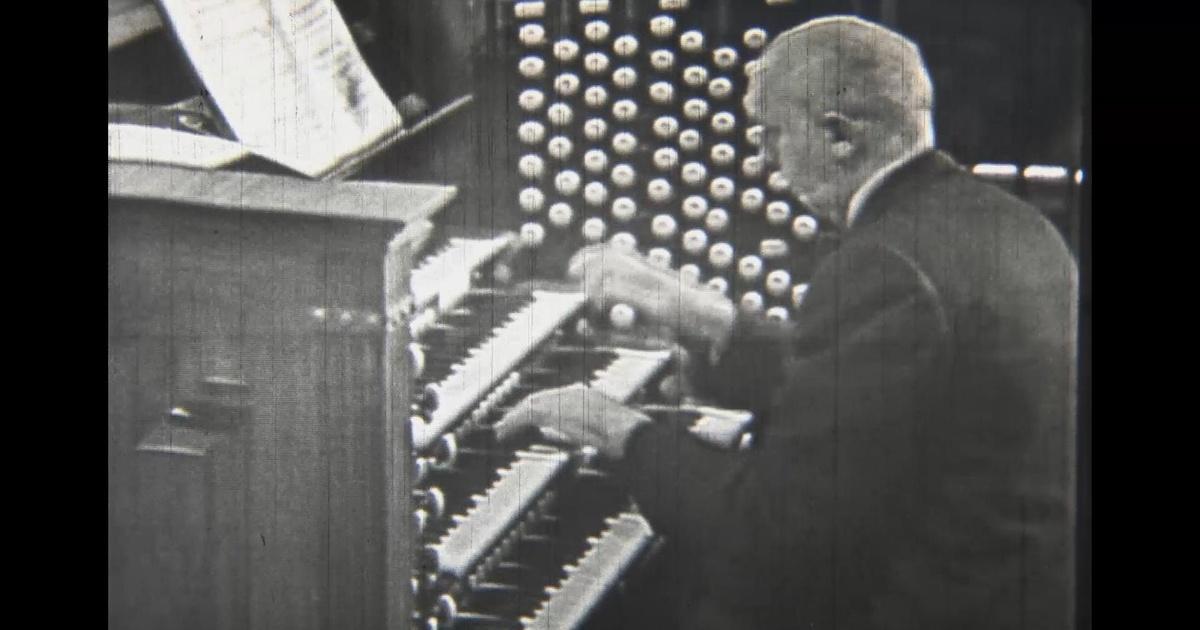 Utah History | Alexander Schreiner at the Tabernacle Organ | PBS