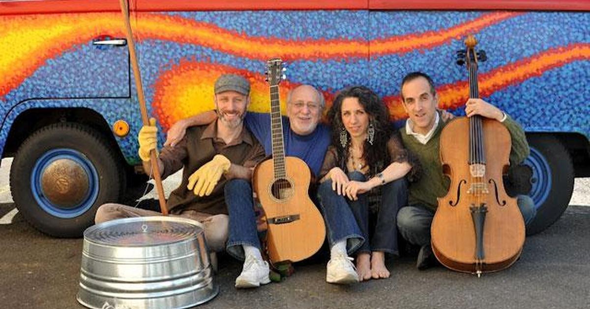 Postcards | A Folk Legend: Peter Yarrow and Family | Season 3 | Episode ...