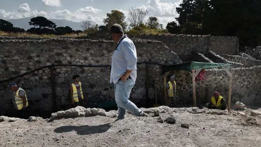 Pompeii: The New Dig | PBS