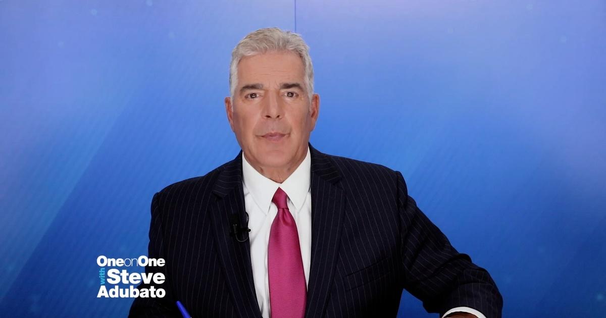One-on-One | Joe Mindak; William L. Crockett; MaryEllen Picciuto ...