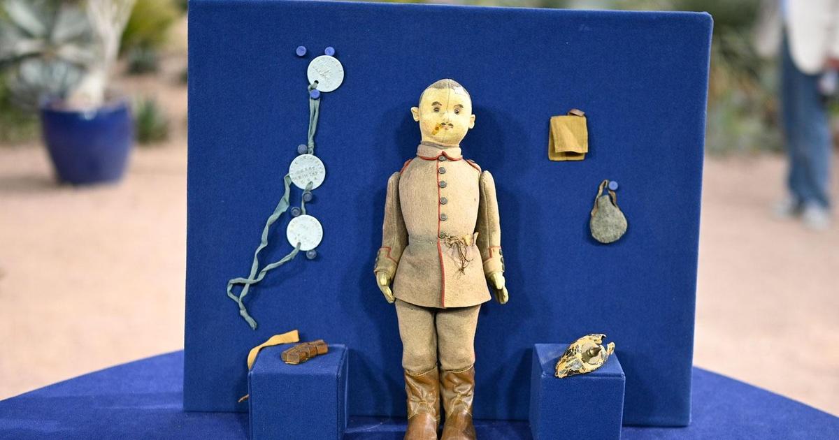 Antiques Roadshow | Appraisal: Steiff German Soldier Doll Set, ca. 1915 ...