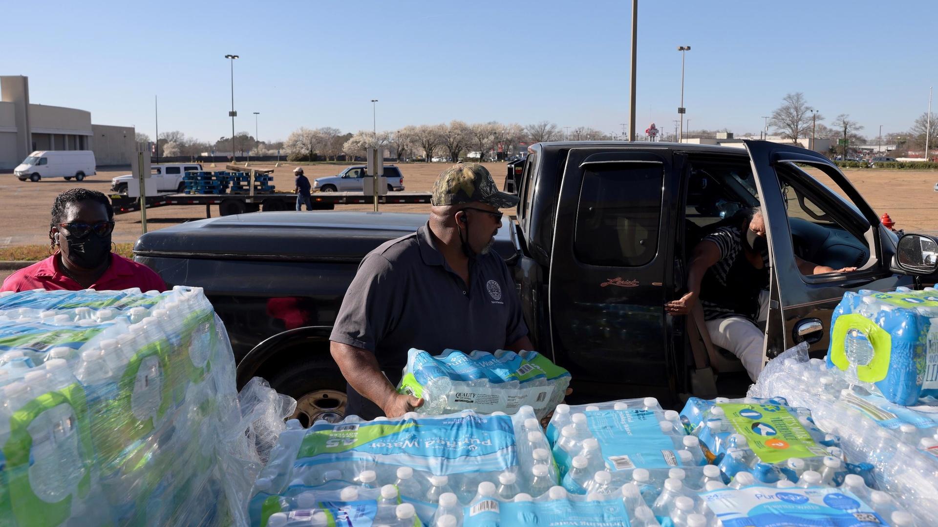 Jackson, Mississippi water crisis highlights infrastructure | PBS News ...