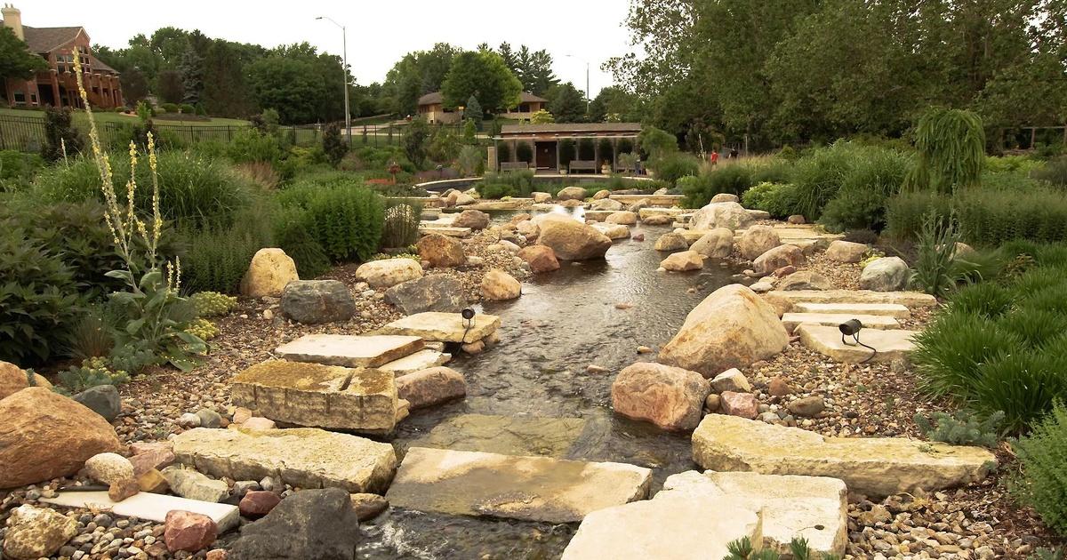 Road Trip Iowa | Reiman Gardens | Season 2 | Episode 209 | PBS