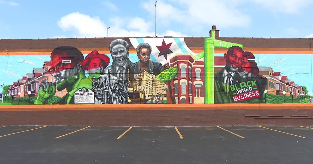 Chicago Tonight | Lightfoot Mural Creates Landmark for South Side ...