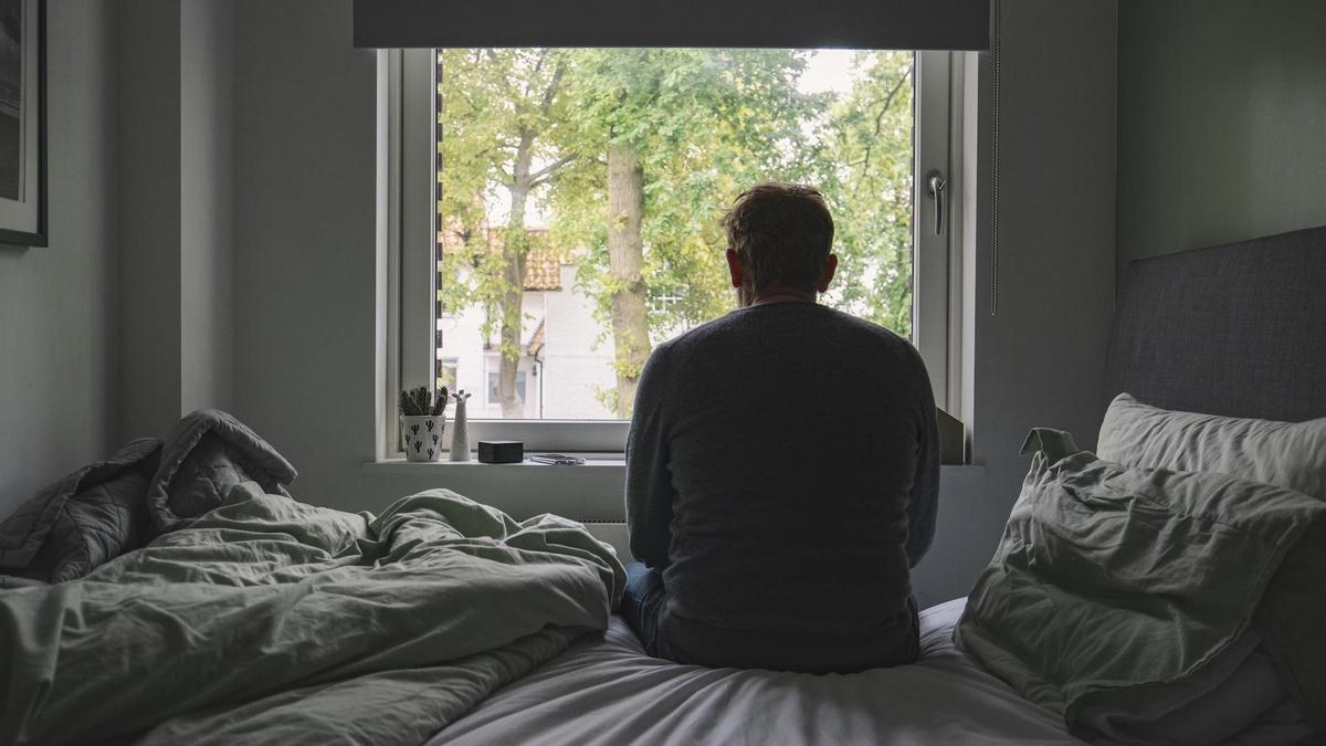 Growing number of men say they are in a friendship recession | PBS News ...