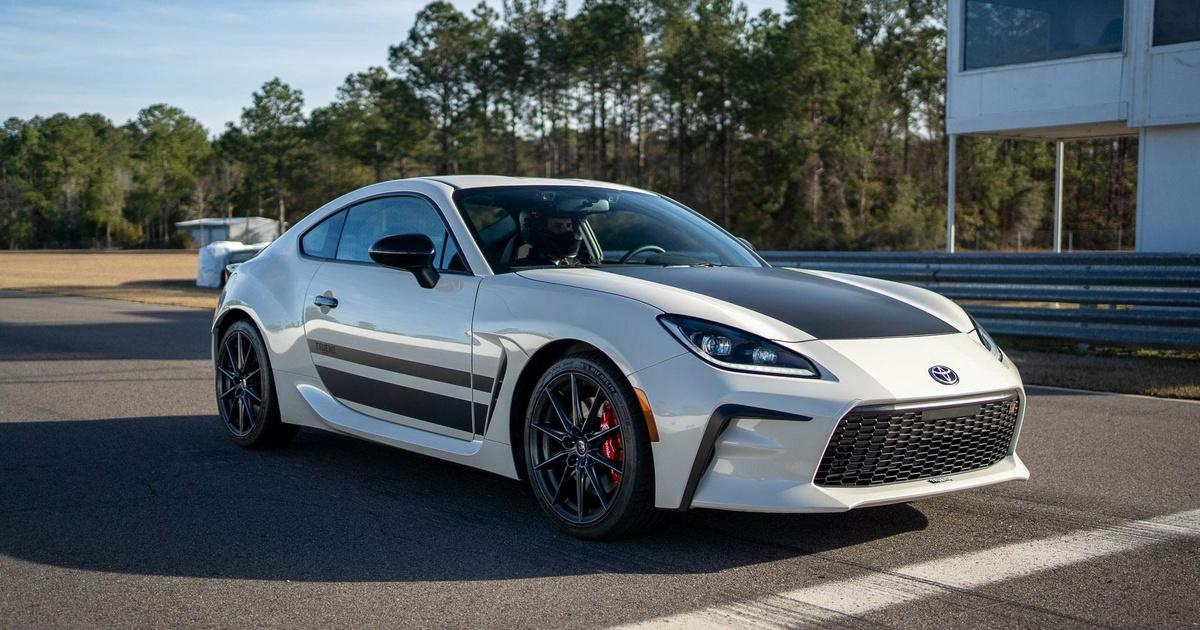 MotorWeek | 2024 Toyota GR 86 Trueno Edition & 2024 Mercedes-AMG CLA35 ...