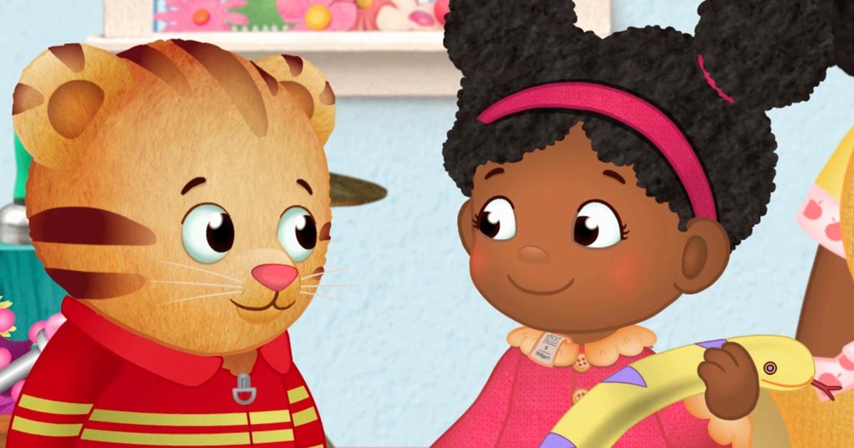 Daniel Tiger's Neighborhood | Playing Firefighters at School | Season 3 ...