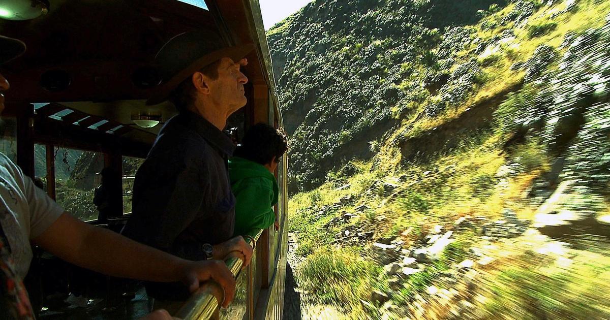 In the America's with David Yetman | Peru: People of the Altiplano ...