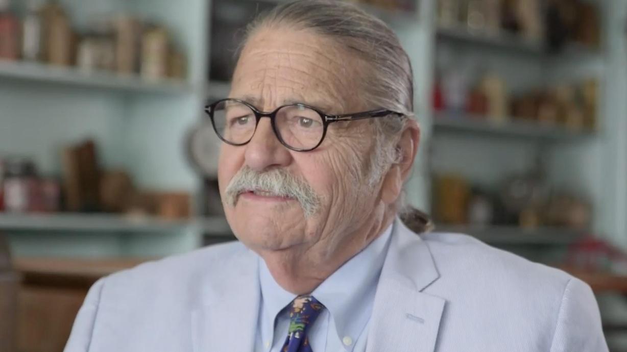 Digitial Short: Barrett — Should I Do Antiques Roadshow? | Watch on PBS ...