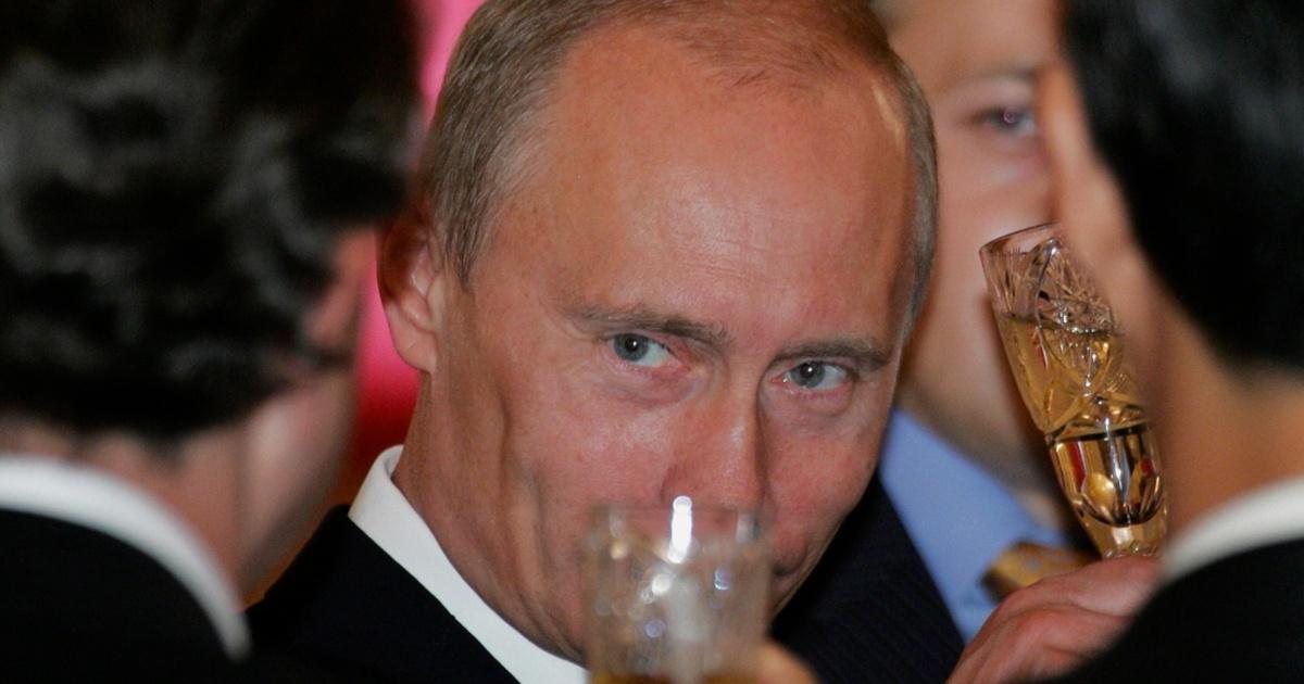 Putin and the Oligarchs | PBS