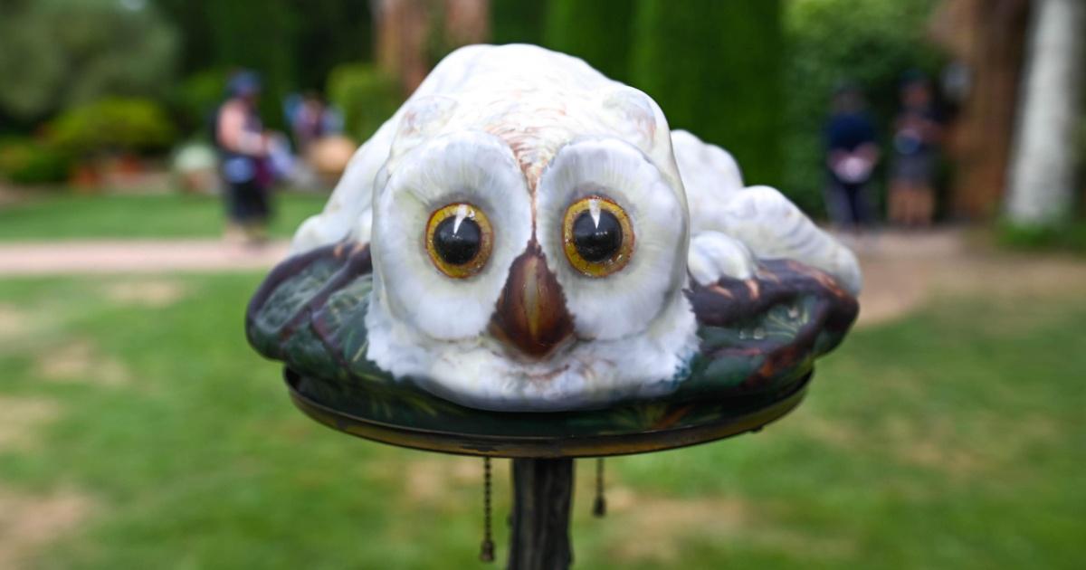 Antiques Roadshow | Appraisal: Pairpoint Puffy Owl Lamp, ca. 1907 | PBS