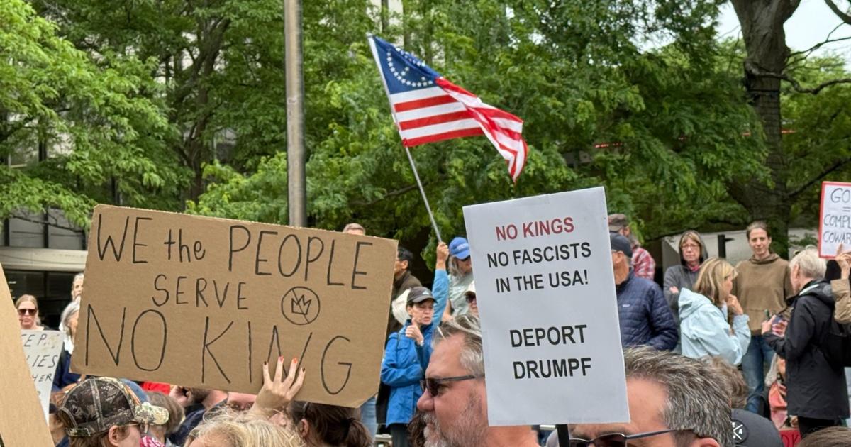 Chicago Tonight | Evanston Gathers for 'No Kings' Protest | Season 2025 ...