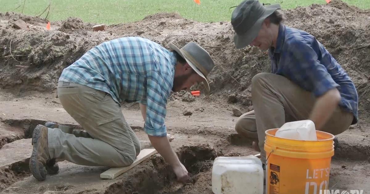 SCI NC | Teachers help archaeologists uncover the past | PBS