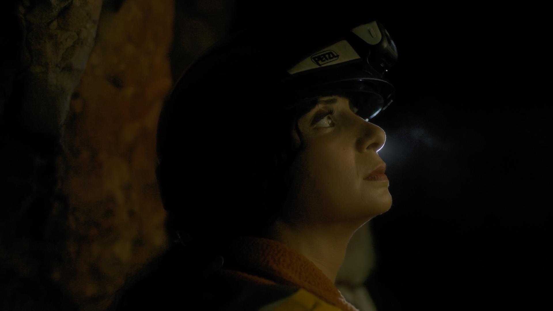 At the Edge of Extinction, These Neanderthals Were Cannibalized | NOVA ...