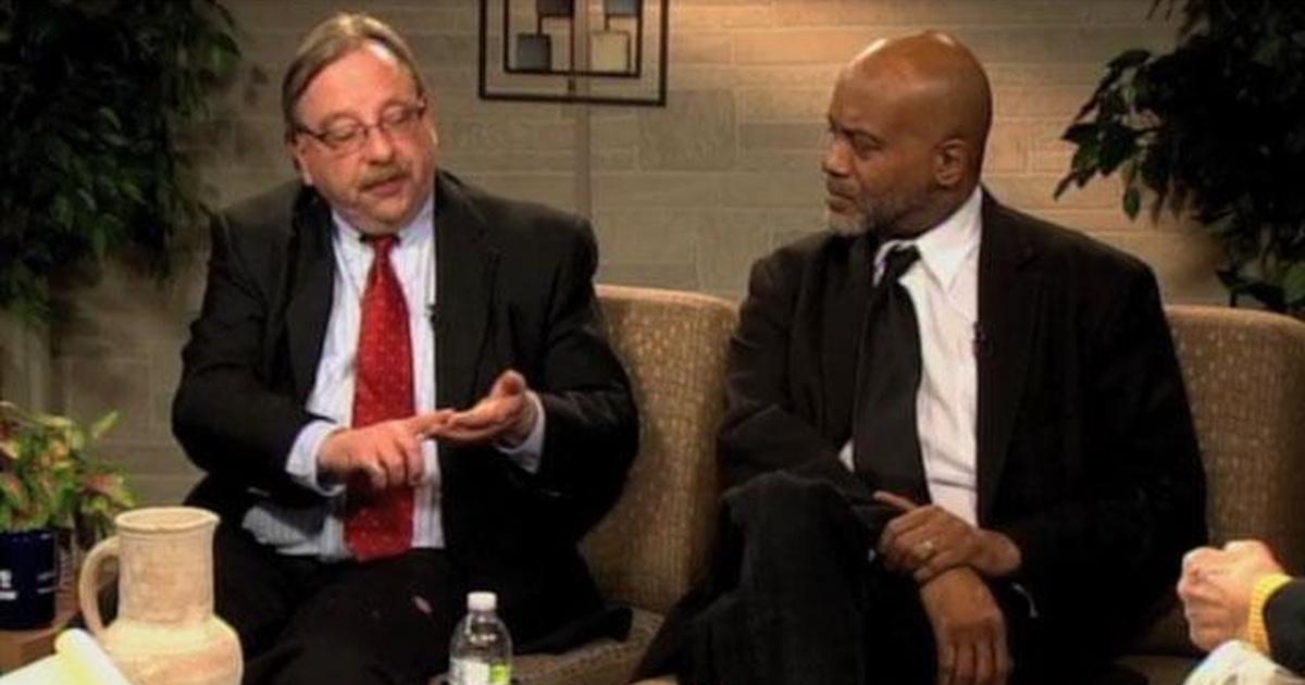 Currently Speaking | 1/22/13 - Panel Show | Season 14 | Episode 17 | PBS