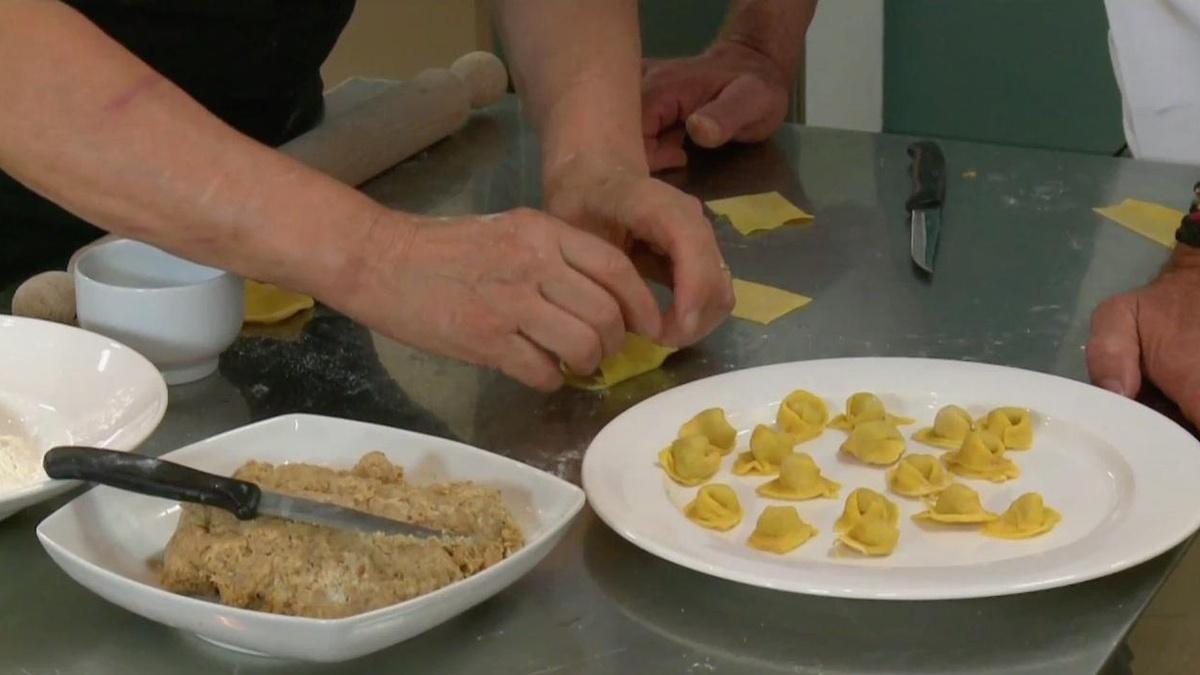 Season 2 Episode 9: Easy to Master | Eat! Drink! Italy! with Vic Rallo ...