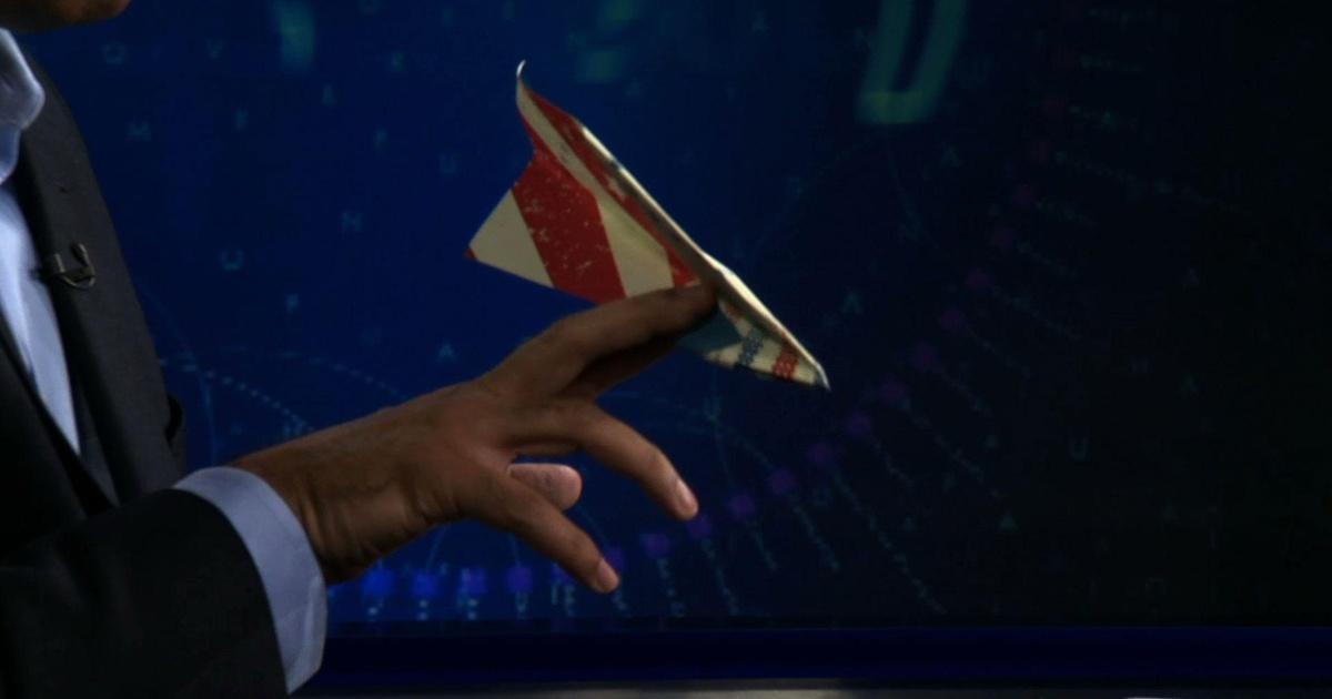 SciTech Now | Learn how to fold a record-breaking paper airplane | PBS