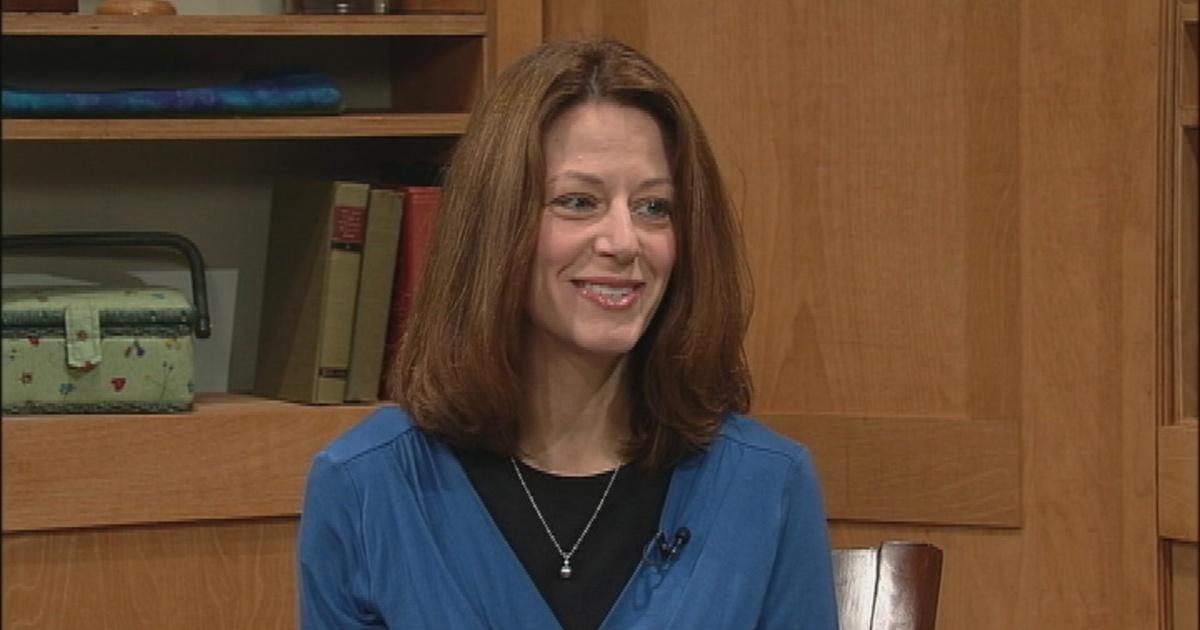 Sewing With Nancy | Nancy's Corner - The Union Quilters | Season 2500 ...