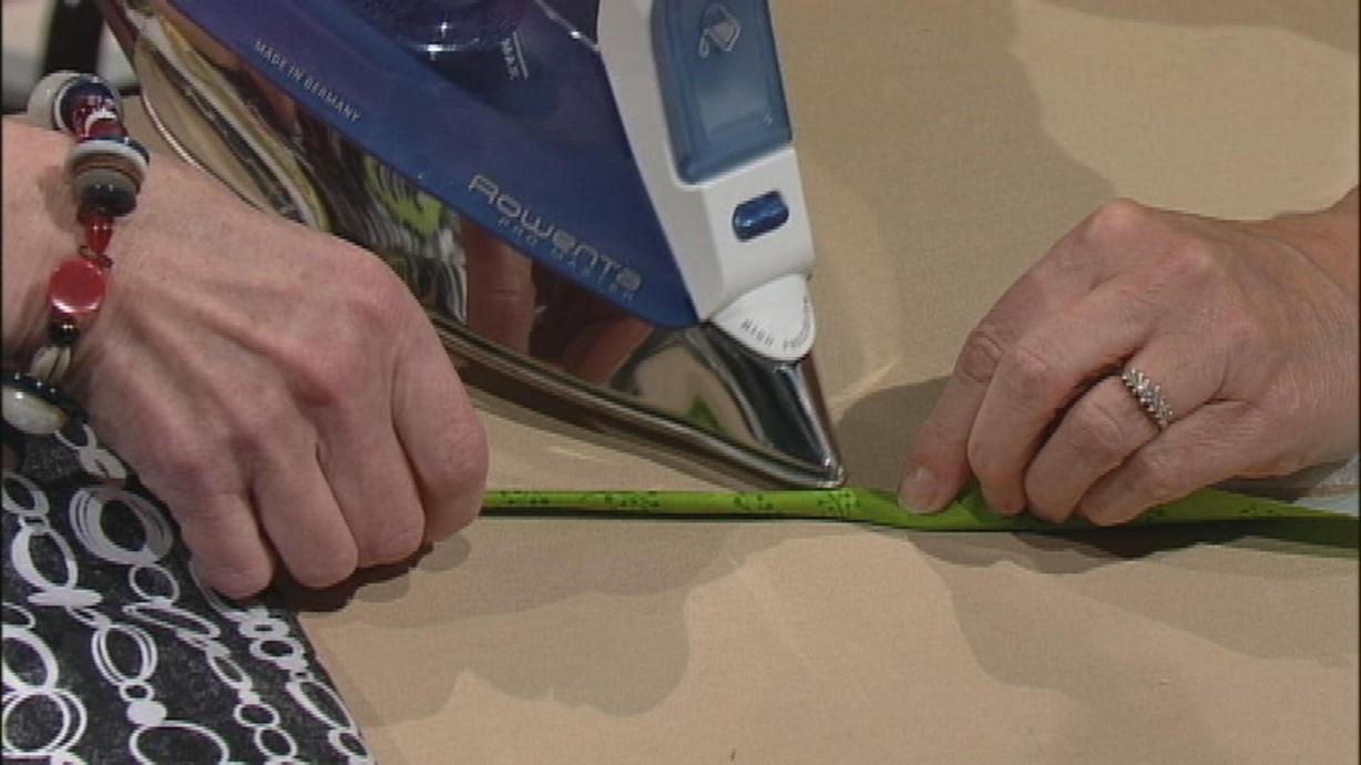 Easy Reversible Aprons - Everyday and Elegant - Part 1 | Watch on PBS ...