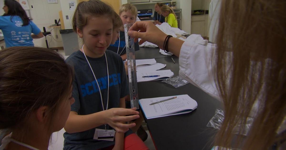 Science U | How to Test Your Reaction Time | Season 2 | Episode 3 | PBS