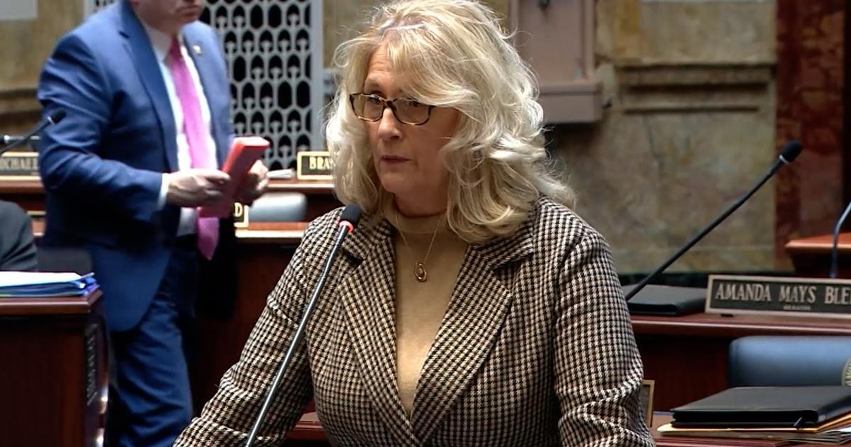 Kentucky Edition | State Sen. Robin Webb Switches Political Parties ...