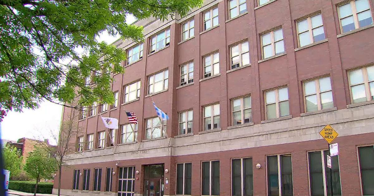 Chicago Tonight | Gale School Struggles to Survive | Season 2014 | PBS