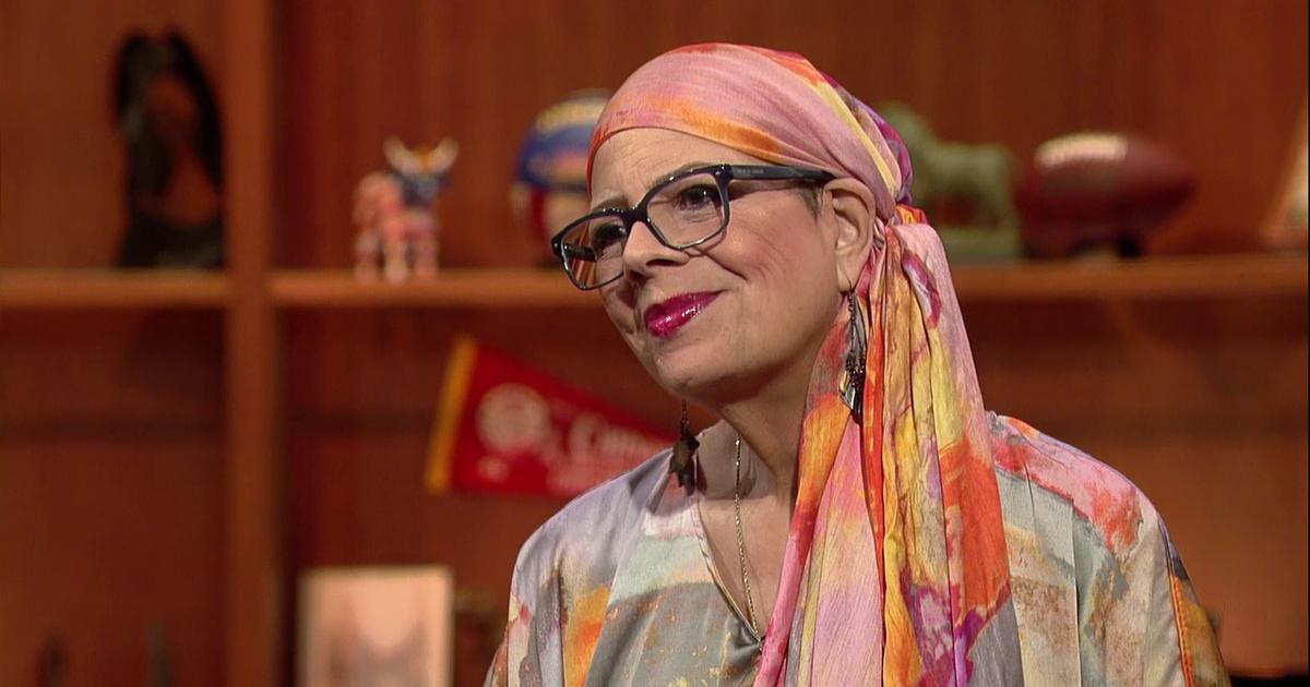 Chicago Tonight | Karen Lewis Shares Her Take on CPS Financial Crisis ...