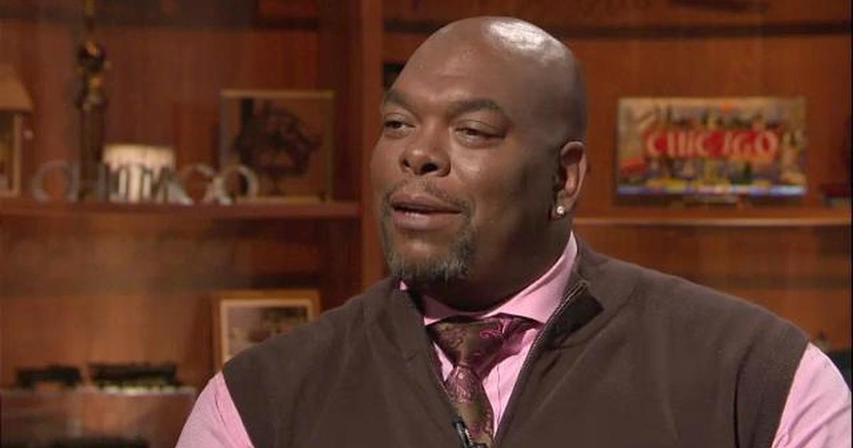 Chicago Tonight | Big Cat Williams on Bears' Loss to... | Season 2012 | PBS
