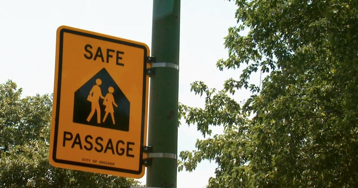 In The Loop | Aug. 22, 2013 - How Prepared is CPS with Safe Passage? | PBS