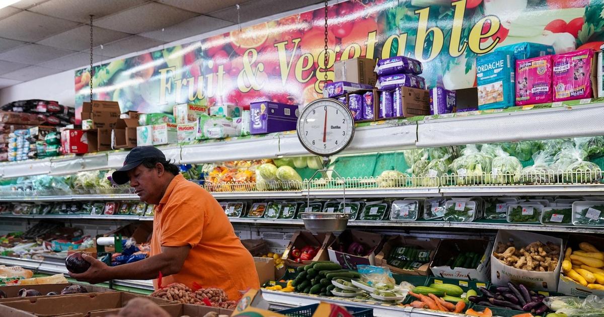 PBS NewsHour | News Wrap: CBO projects inflation will slow to near 2% ...