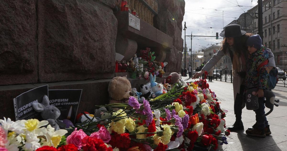 PBS NewsHour | News Wrap: Russians mourn victims of Moscow terror ...