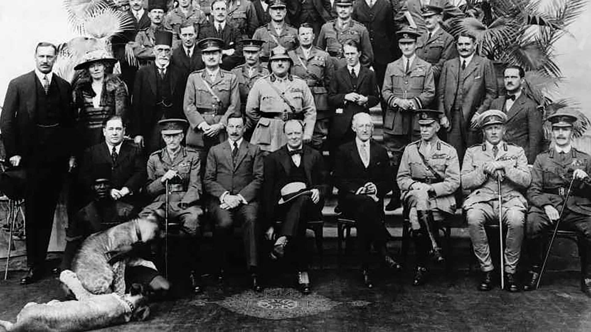 The Cairo Conference with Churchill, Bell and T.E. Lawrence | Letters ...