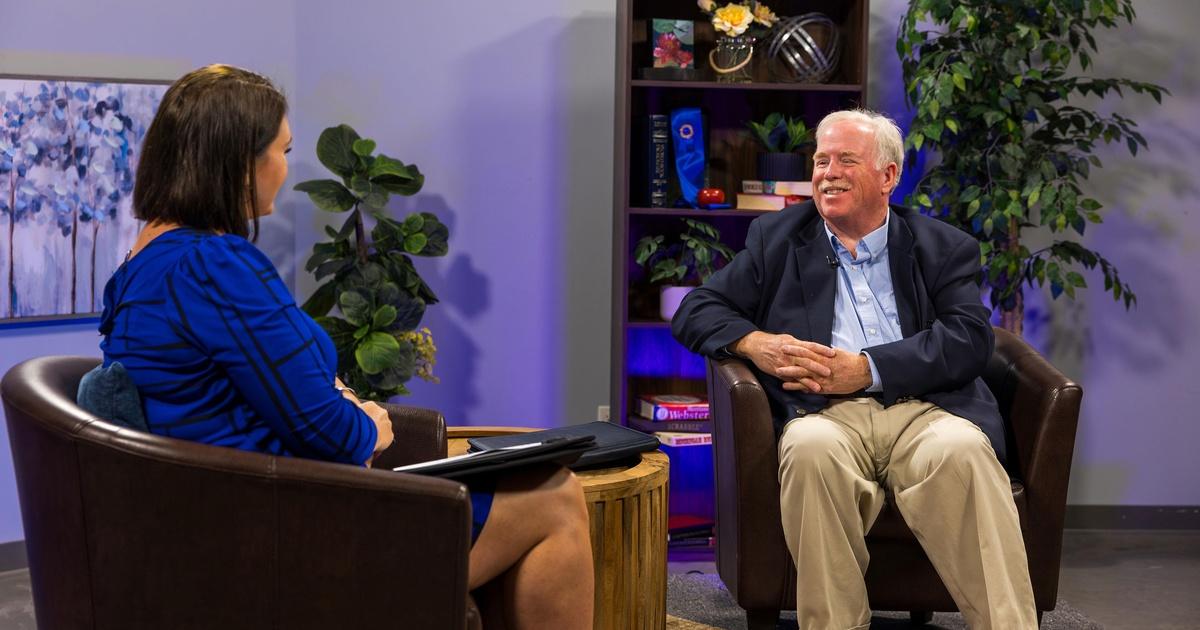 Look for the Helpers: Portraits in Community Service | Terry Talbot and ...