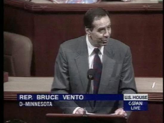 NewsNight Minnesota - Bruce Vento Returns / Headlines - Twin Cities PBS