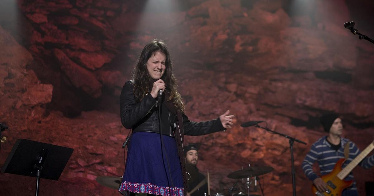 Bluegrass Underground | Sweet Lizzy Project "I Dance" | Season 8 ...